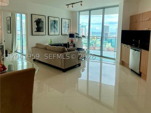 Luxury apartment complex for rent in Miami, Florida