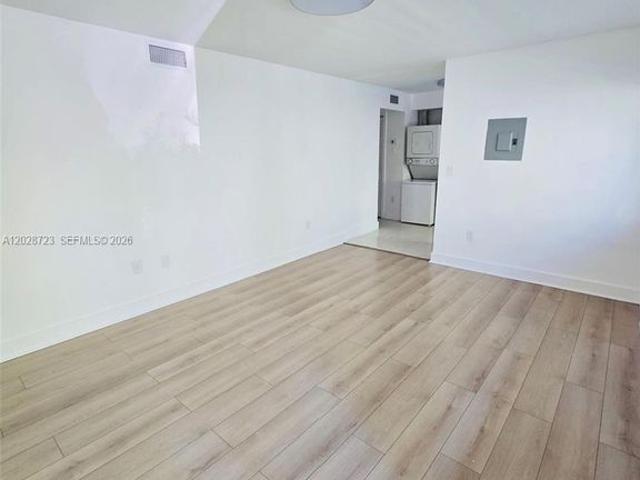 Luxury apartment complex for rent in Miami, Florida