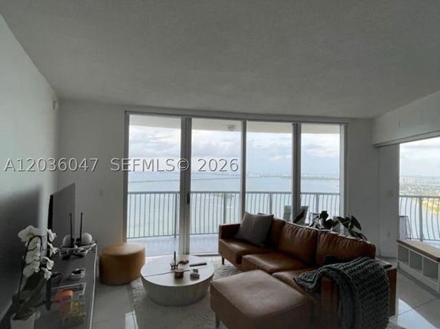 Luxury apartment complex for rent in Miami, Florida