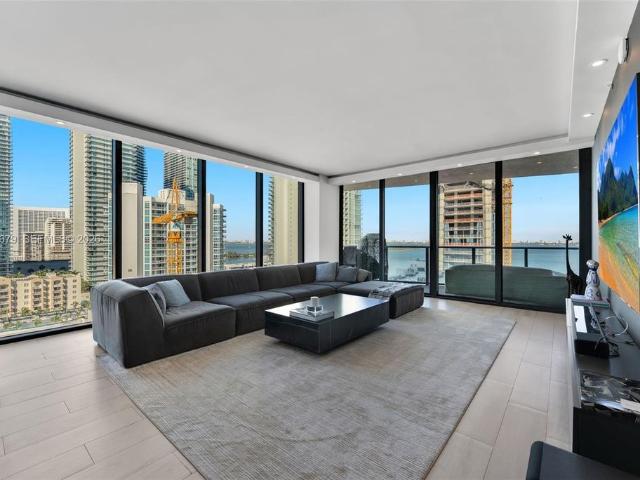 Luxury apartment complex for rent in Miami, Florida