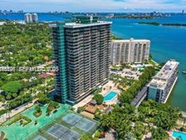 Luxury apartment complex for rent in Miami, Florida
