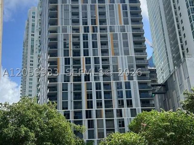 Luxury apartment complex for rent in Miami, Florida