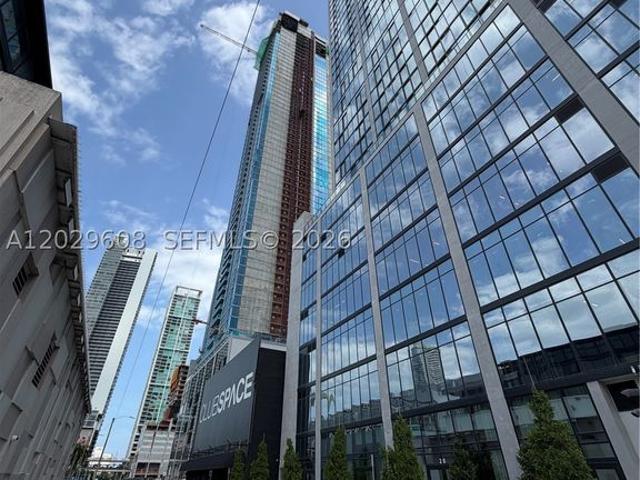 Luxury apartment complex for rent in Miami, Florida