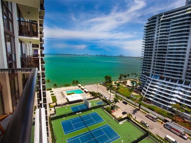 Luxury apartment complex for rent in Miami, Florida