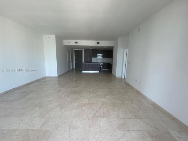 Luxury apartment complex for rent in Miami, Florida