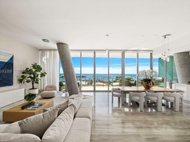 Luxury apartment complex for rent in Miami, Florida