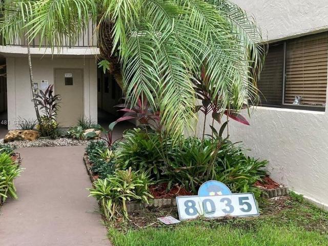 Luxury apartment complex for rent in Miami, Florida