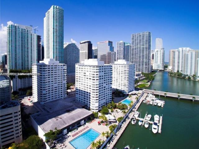Luxury apartment complex for rent in Miami, Florida