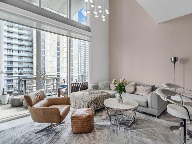 Luxury apartment complex for rent in Miami, Florida