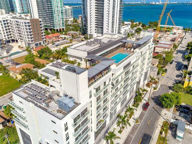 Luxury apartment complex for rent in Miami, Florida