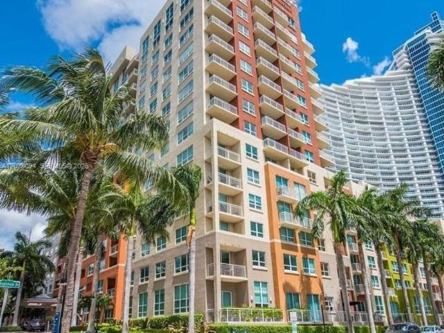 Luxury apartment complex for rent in Miami, Florida