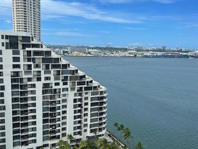 Luxury apartment complex for rent in Miami, Florida