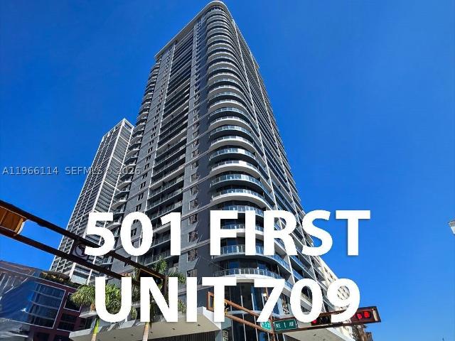 Luxury apartment complex for rent in Miami, Florida