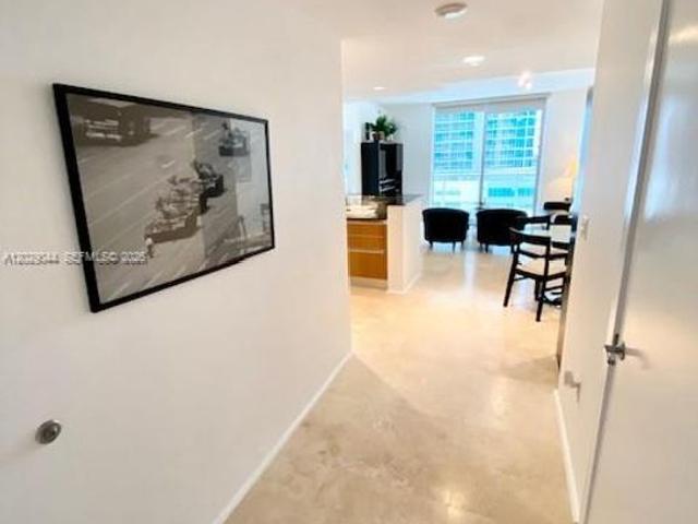 Luxury apartment complex for rent in Miami, Florida