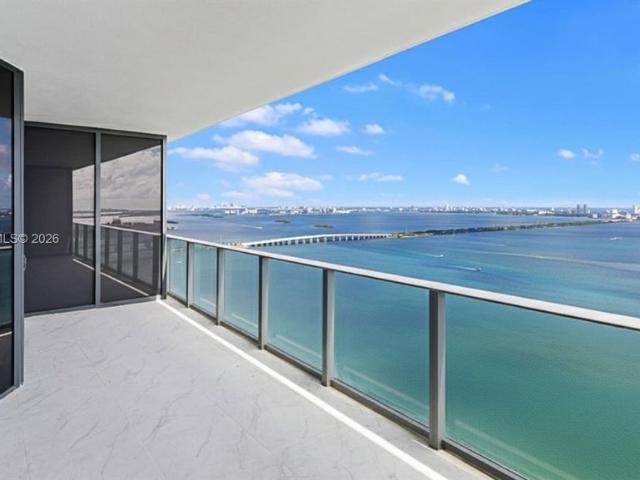 Luxury apartment complex for rent in Miami, Florida