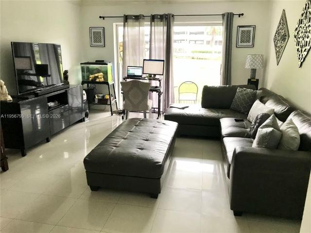 Luxury apartment complex for rent in Miami, Florida