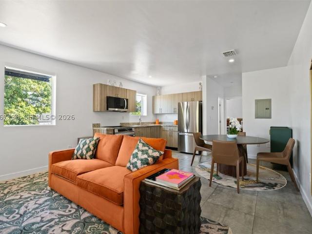 Luxury apartment complex for rent in Miami, Florida