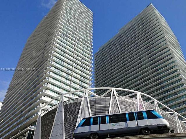 Luxury apartment complex for rent in Miami, Florida