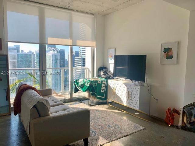 Luxury apartment complex for rent in Miami, Florida