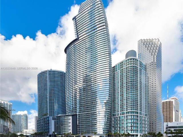 Luxury apartment complex for rent in Miami, Florida