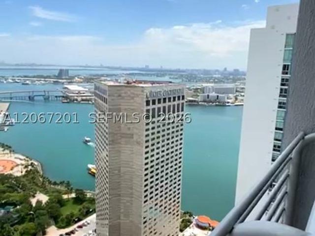 Luxury apartment complex for rent in Miami, Florida
