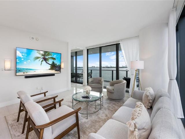 Luxury apartment complex for rent in Miami, Florida