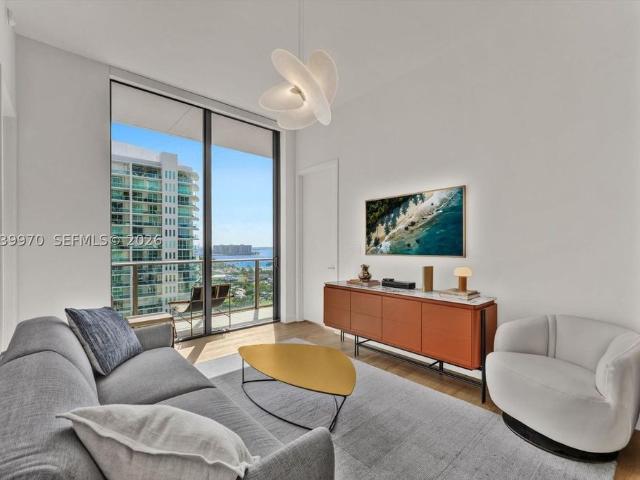 Luxury apartment complex for rent in Miami, Florida
