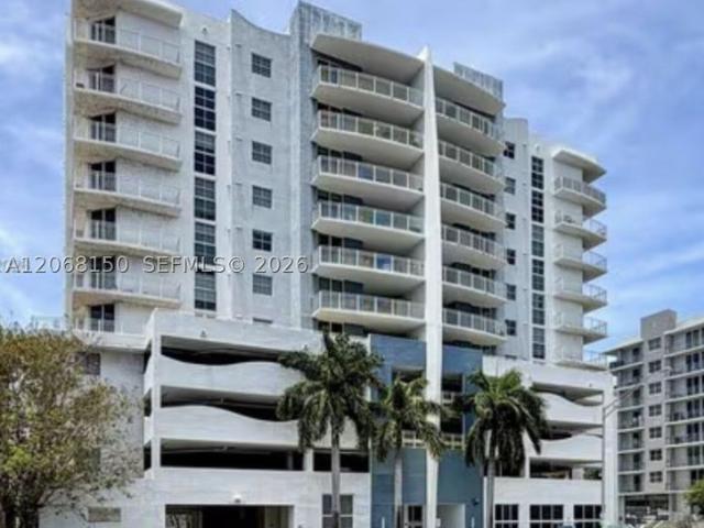Luxury apartment complex for rent in Miami, Florida
