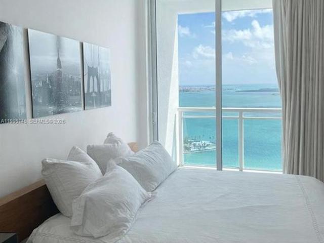Luxury apartment complex for rent in Miami, Florida