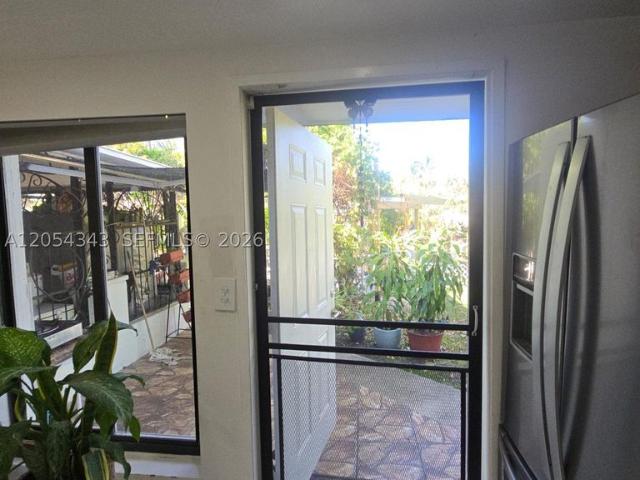 Luxury apartment complex for rent in Miami, Florida