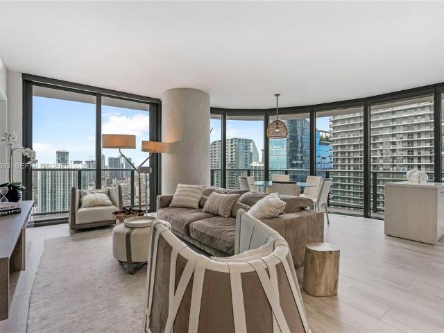 Luxury apartment complex for rent in Miami, Florida