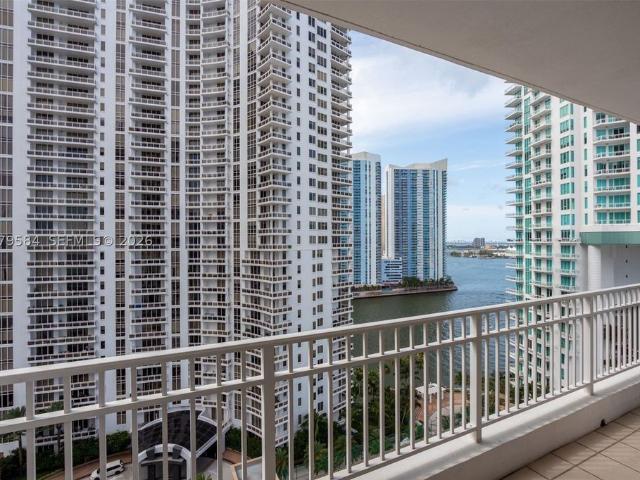 Luxury apartment complex for rent in Miami, Florida