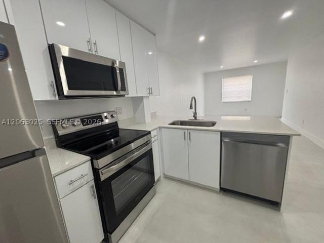Luxury apartment complex for rent in Miami, Florida