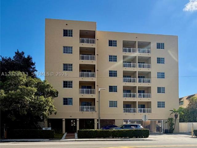 Luxury apartment complex for rent in Miami, Florida
