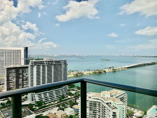 Luxury apartment complex for rent in Miami, Florida