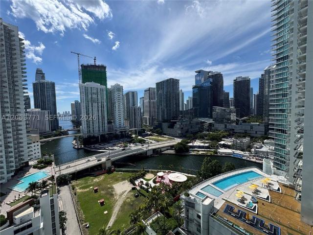 Luxury apartment complex for rent in Miami, Florida
