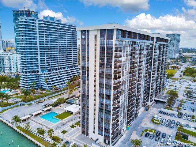 Luxury apartment complex for rent in Miami, Florida