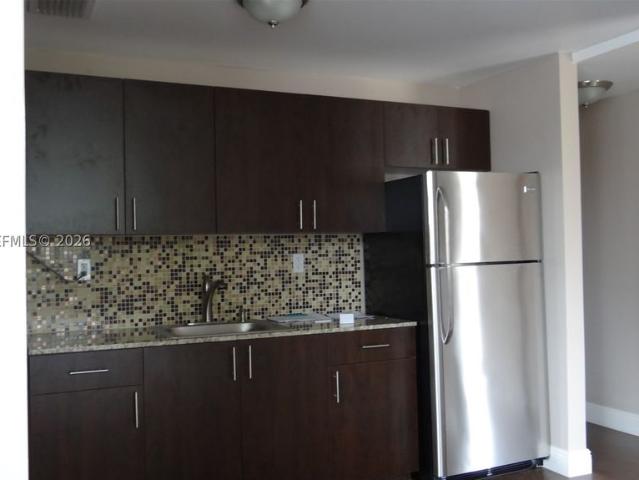 Luxury apartment complex for rent in Miami, Florida