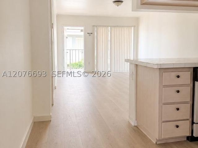 Luxury apartment complex for rent in Miami, Florida