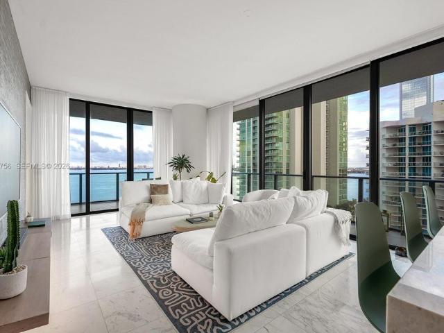 Luxury apartment complex for rent in Miami, Florida