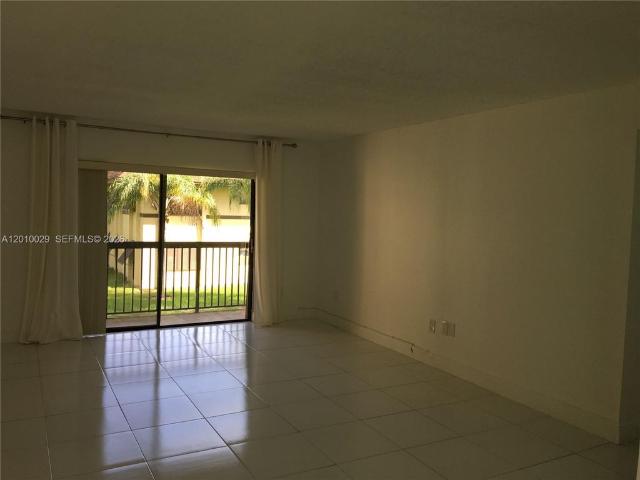 Luxury apartment complex for rent in Miami, Florida