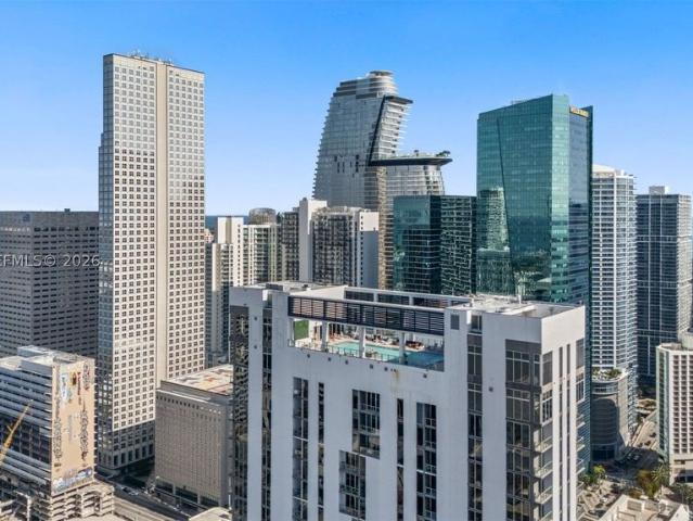 Luxury apartment complex for rent in Miami, Florida