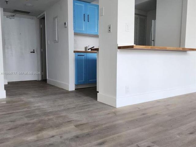 Luxury apartment complex for rent in Miami, Florida