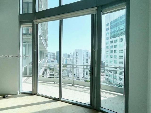 Luxury apartment complex for rent in Miami, Florida