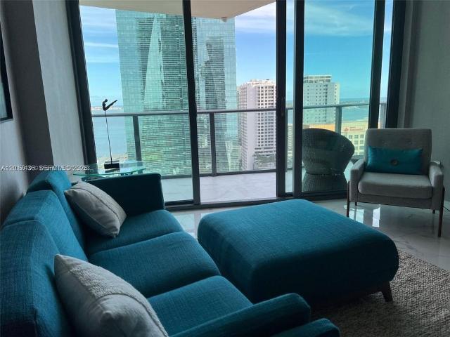 Luxury apartment complex for rent in Miami, Florida