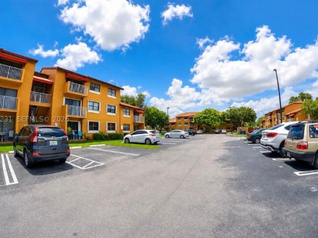 Luxury apartment complex for rent in Miami, Florida