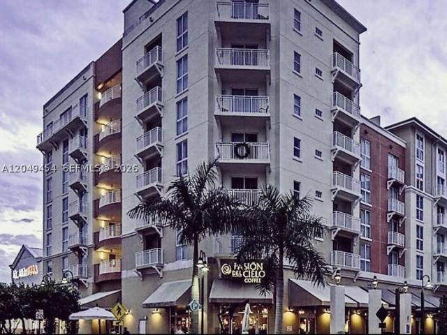 Luxury apartment complex for rent in Miami, Florida