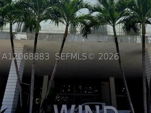 Luxury apartment complex for rent in Miami, Florida