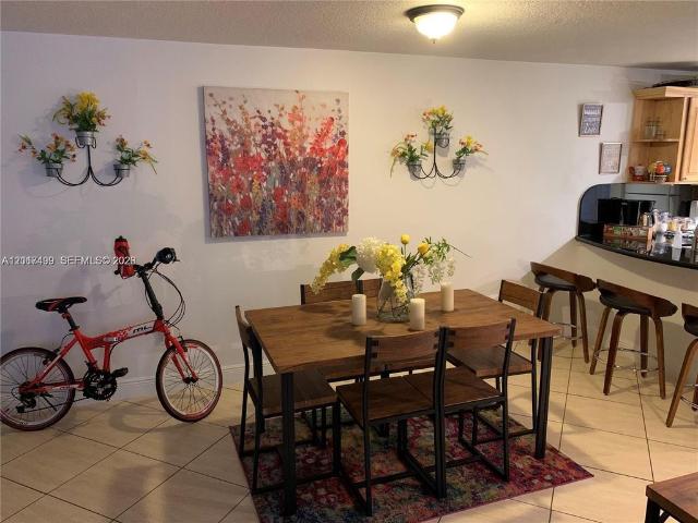 Luxury apartment complex for rent in Miami, Florida