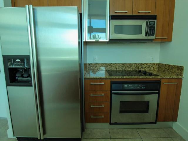 Luxury apartment complex for rent in Miami, Florida